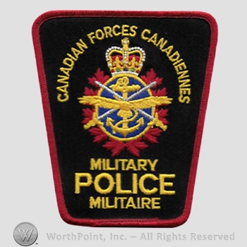 Mark with The text "CANADIAN FORCES CANADIENNES | #941546