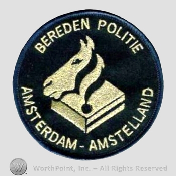 Mark with The text "BEREDEN POLITIE | #942117