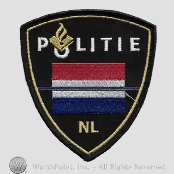 Mark with The text "POLITIE NL", a flag, a flame | #943178