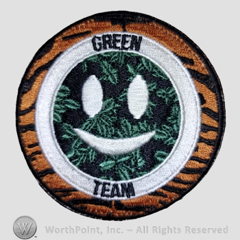 Mark with The text "GREEN TEAM", a smiley face | #943254