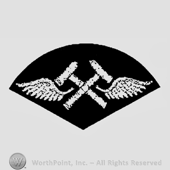 Mark with Two crossed hammers and two wings. | #958405