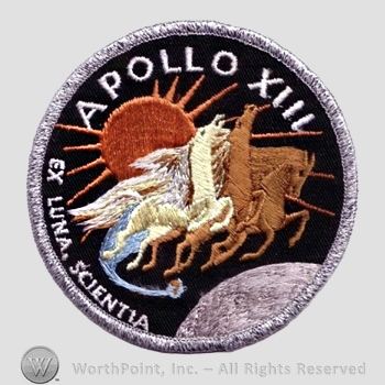 Mark with The text "APOLLO EX LUNA SCIENTIA", the | #977019